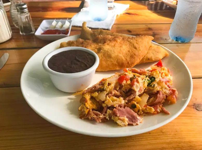 15+ BEST Restaurants In San Pedro Belize 2025